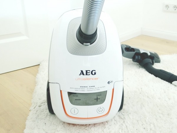 EXTREME ! AEG Staubsauger UltraSilencer | Unalife