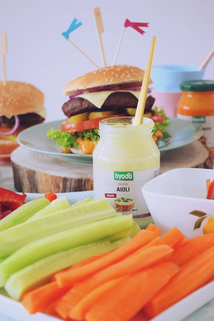 Streetfood feat. BIO! Bunter Burger mit Byodo #SayYes | Unalife